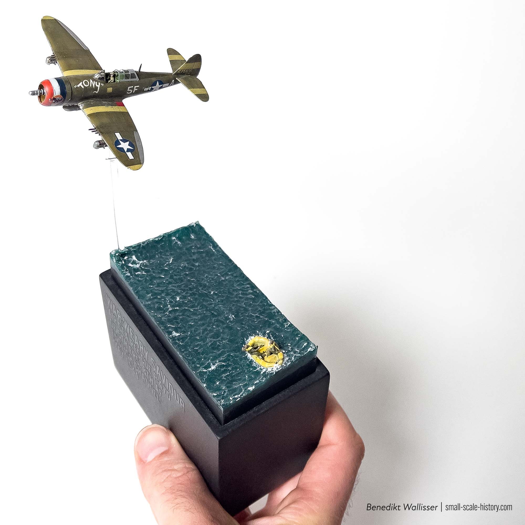 War-Weary Saviour - Small Scale History