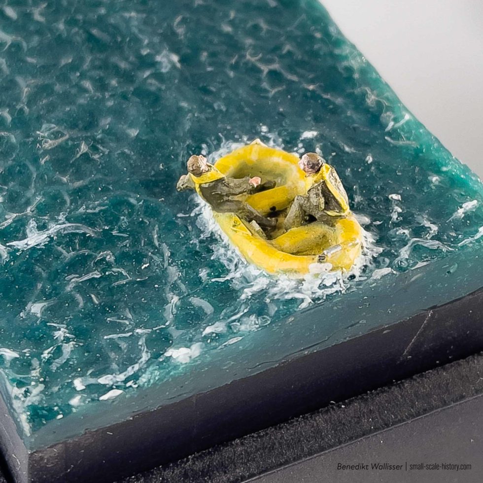 Scratch building a life raft for air sea rescue vignette - Small Scale ...